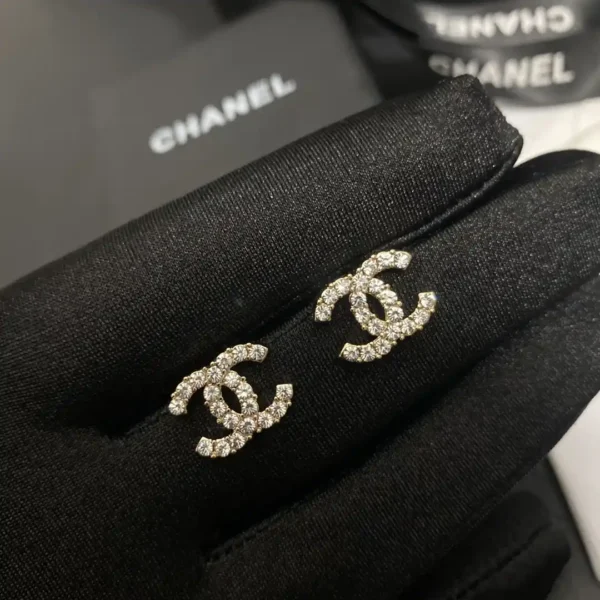18k Gold plated CC earring with stones – The Jewellery Effect